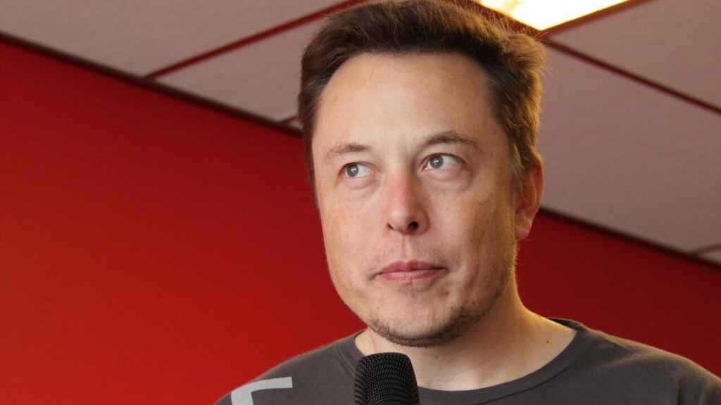 Elon Musk Commits to Promoting 'Core Socialist Values' – Stopping Socialism